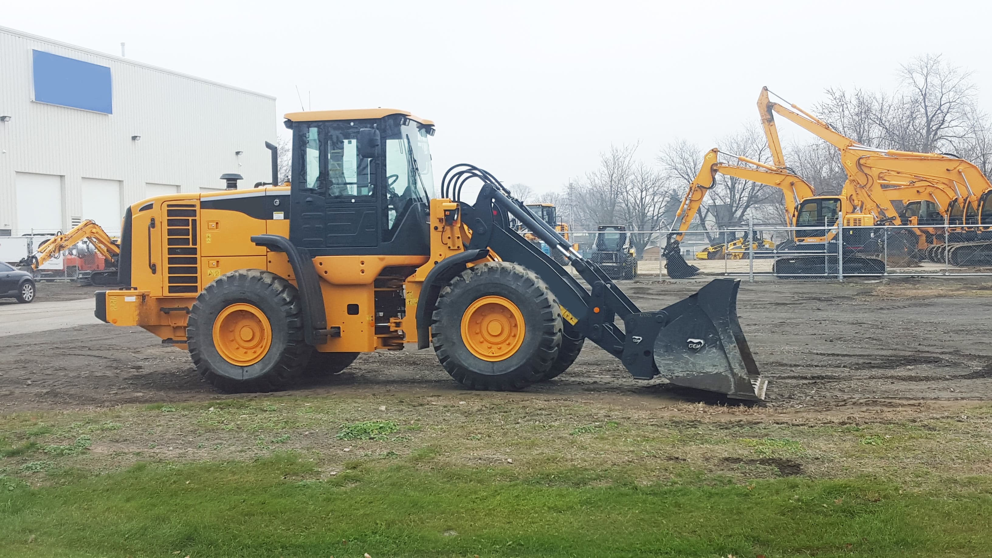 Wheel Loader General Purpose Buckets | GEM Attachments